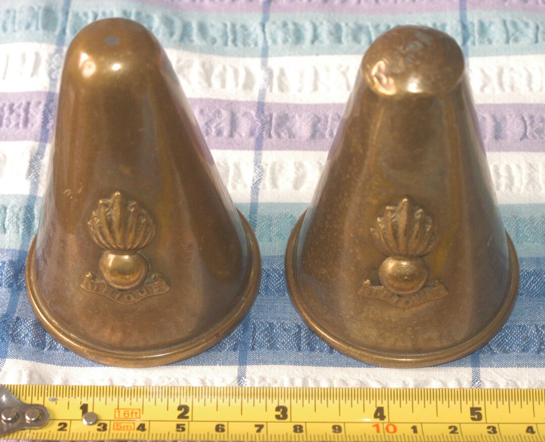 WW1 Pair Brass Transport Shell Caps With Ubique Badge on Each - Etsy