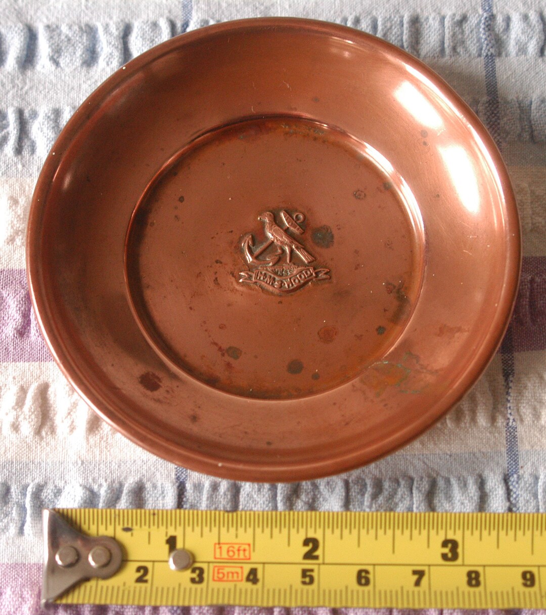 WW1 WW2 HMS Hood Small Round Copper Pin Dish With Crest for the Ship in ...