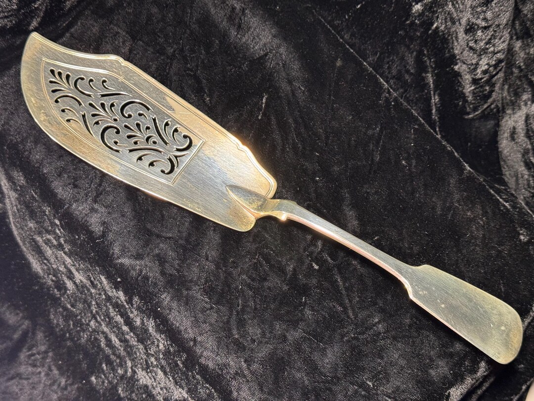 Sterling Silver 1841 Victorian English Fish Slice W. Eaton London 5 1/2 ...
