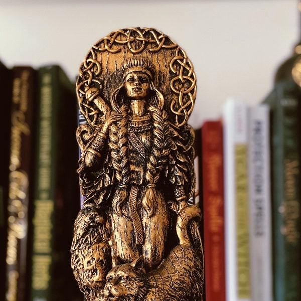 Freyja Statue - Etsy