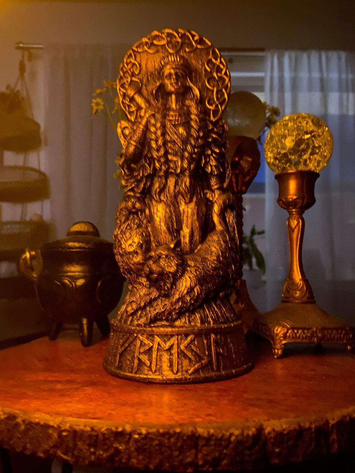 Freyja Resin Statue Goddess of Love Magic and Witchcraft - Etsy