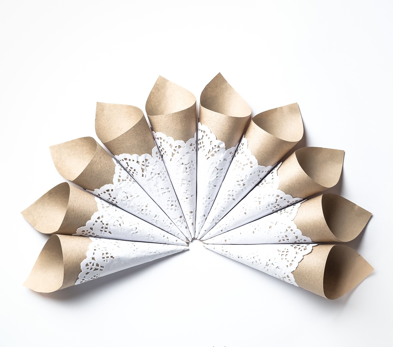 Craft Paper Petal Cones for Wedding, Already Rolled, Cones for Petal ...