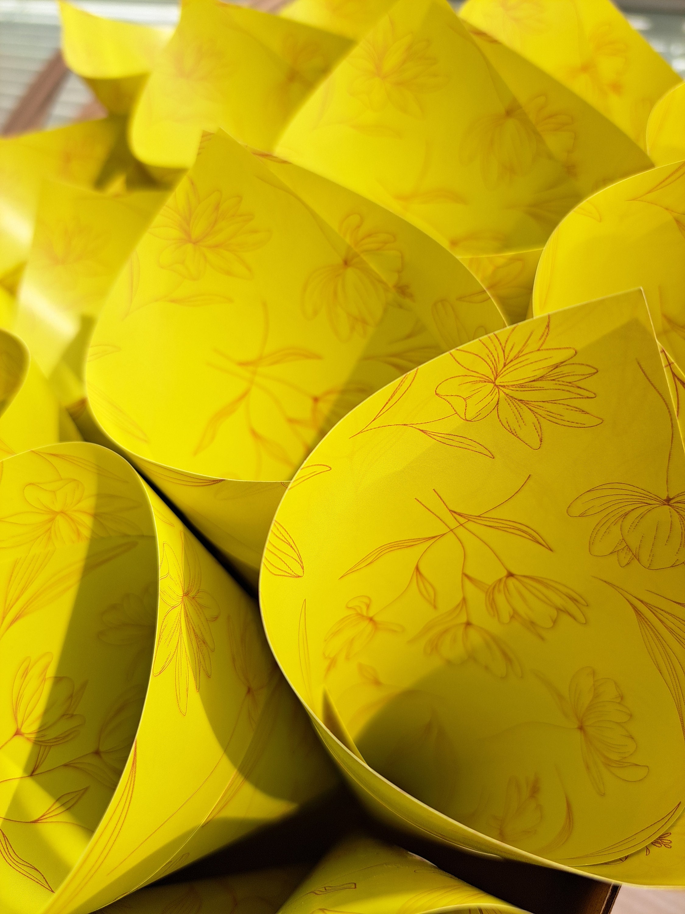 Blue,pink,yellow Confetti Cones With Stand,confetti Cones for Wedding ...