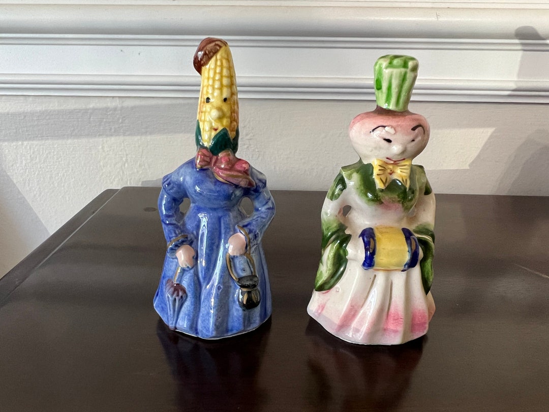 Vintage Anthropomorphic Corn and Turnip Vegetable Salt and Pepper ...