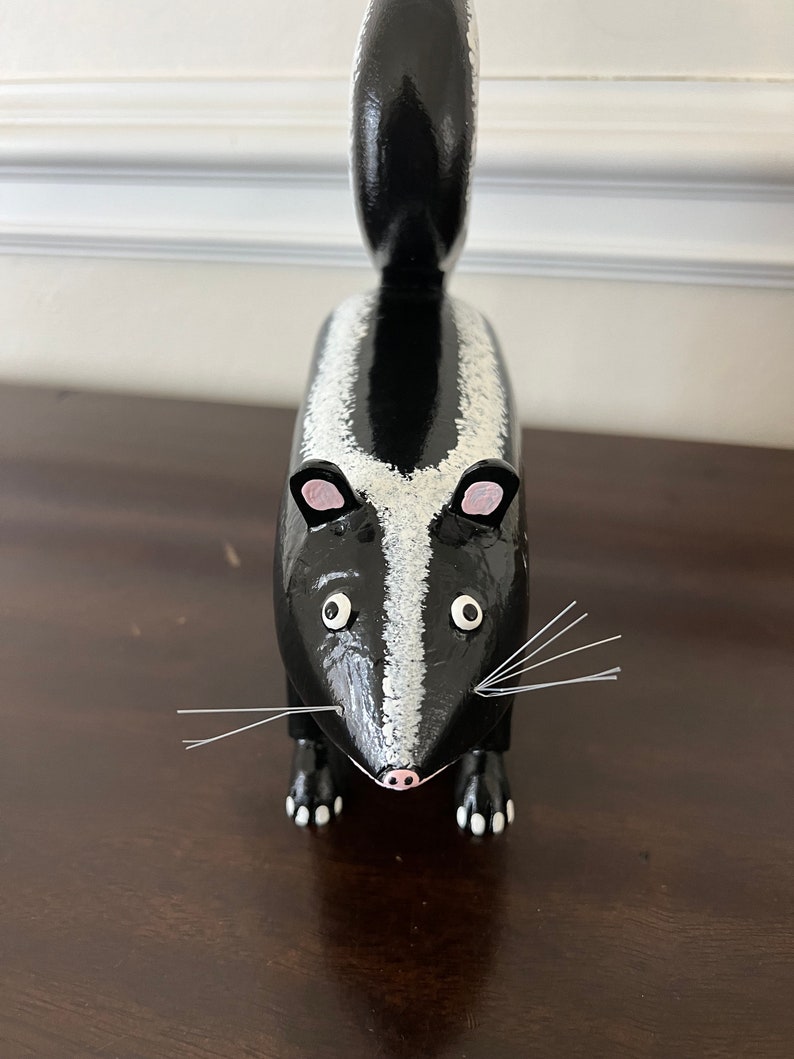 Lonnie & Twyla Money Folk Art Small Skunk Wood Carving Sculpture - Etsy