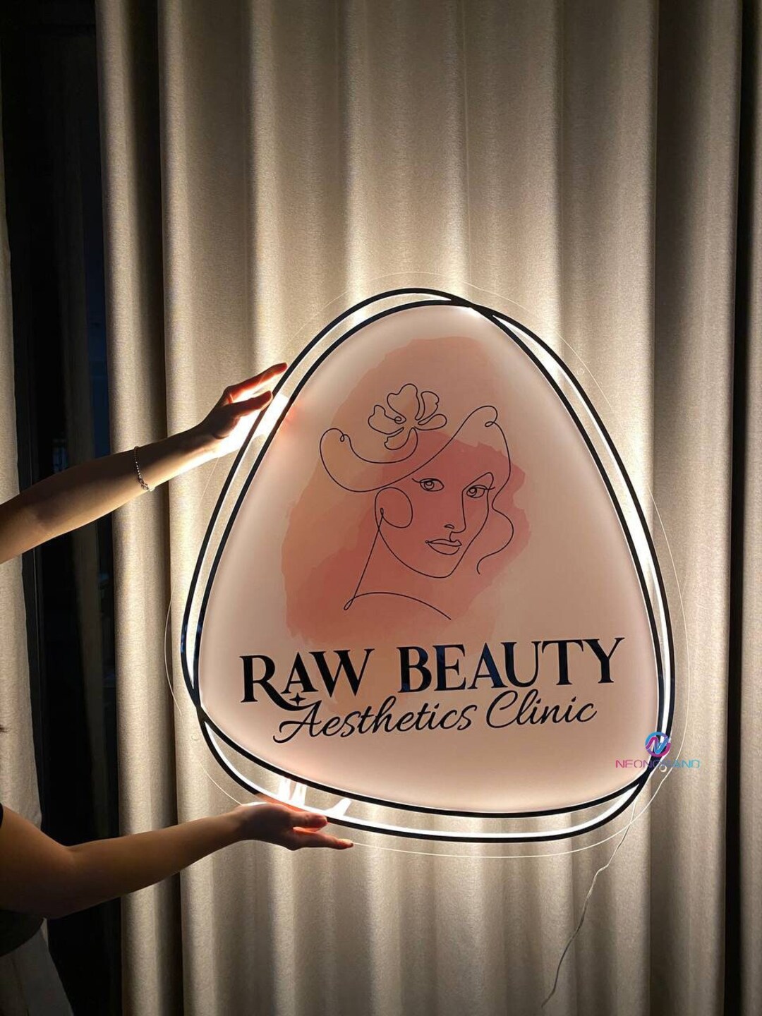 3D Acrylic Salon Sign Round Business Logo Sign Custom Backlit Sign ...
