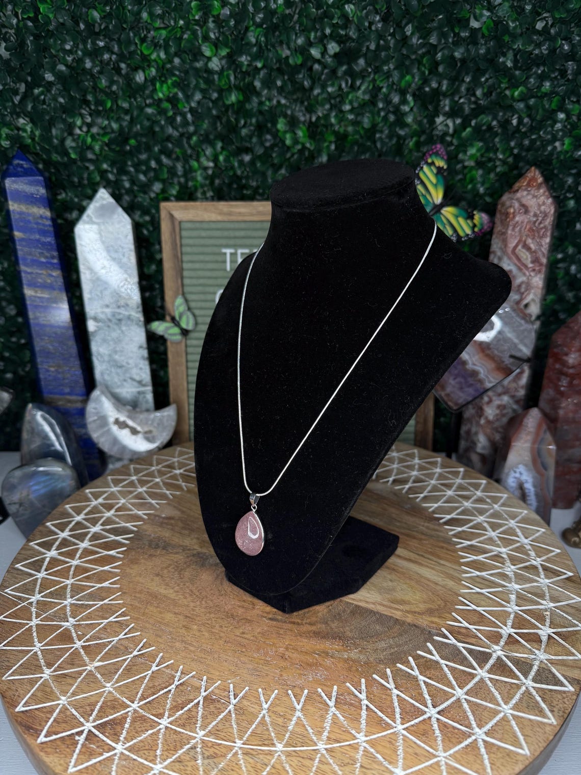 Strawberry Quartz Necklaces | Crystal Jewelry, Crystal Necklace ...