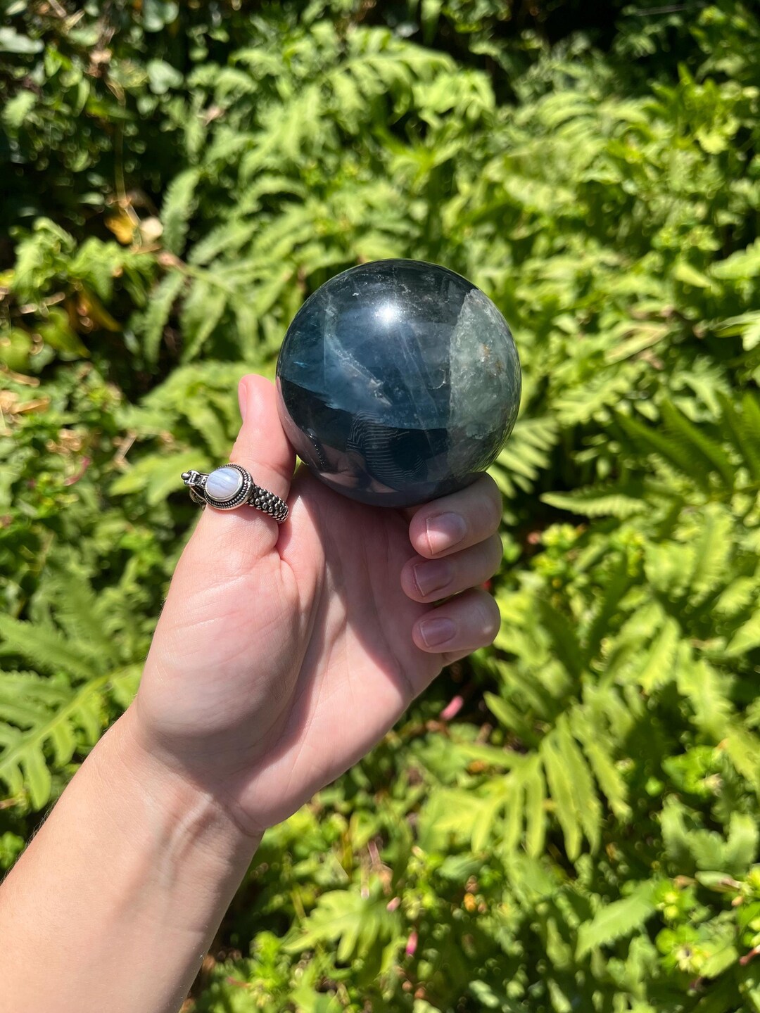 Fluorite Sphere | Crystal Spheres, Beautiful Fluorite, Gorgeous Blue ...