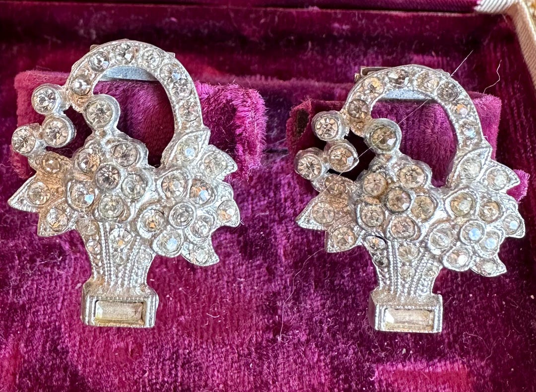 Vintage 1940s Rhinestone flower Basket Shoe Clips - Etsy