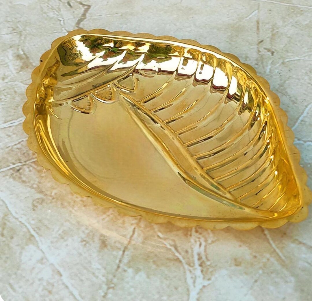 Shell Shaped Small Brass Plate - Etsy