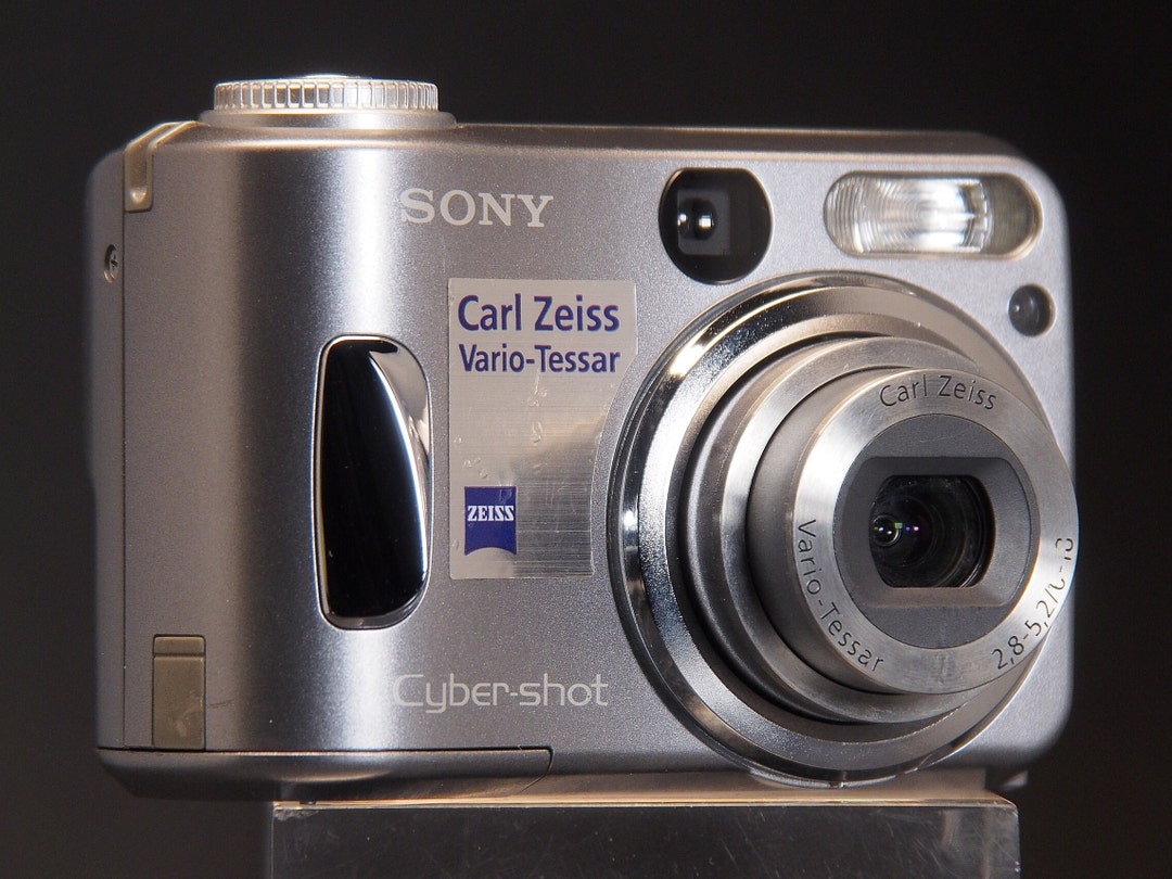 Vintage Sony Cyber-shot DSC-S60 4.1MP Silver - Etsy
