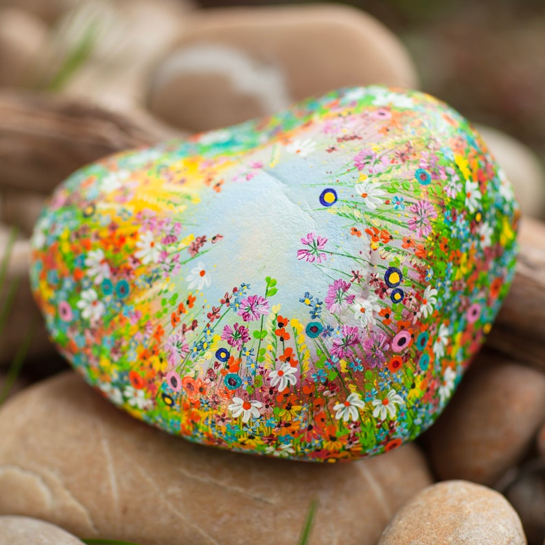 Flower Stone Painted Stone Hand-painted Decoration Garden - Etsy