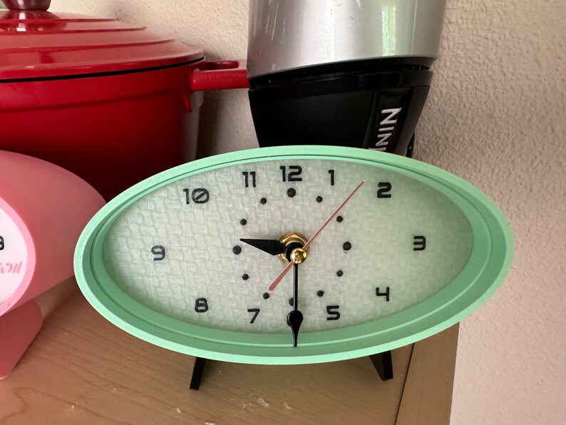 Mid Century Modern Desk Clock. - Etsy
