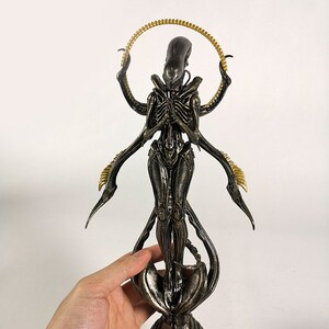 Alien Xenomorph Praying Buddha 11" Figure Scifi Horror Movie Model ...