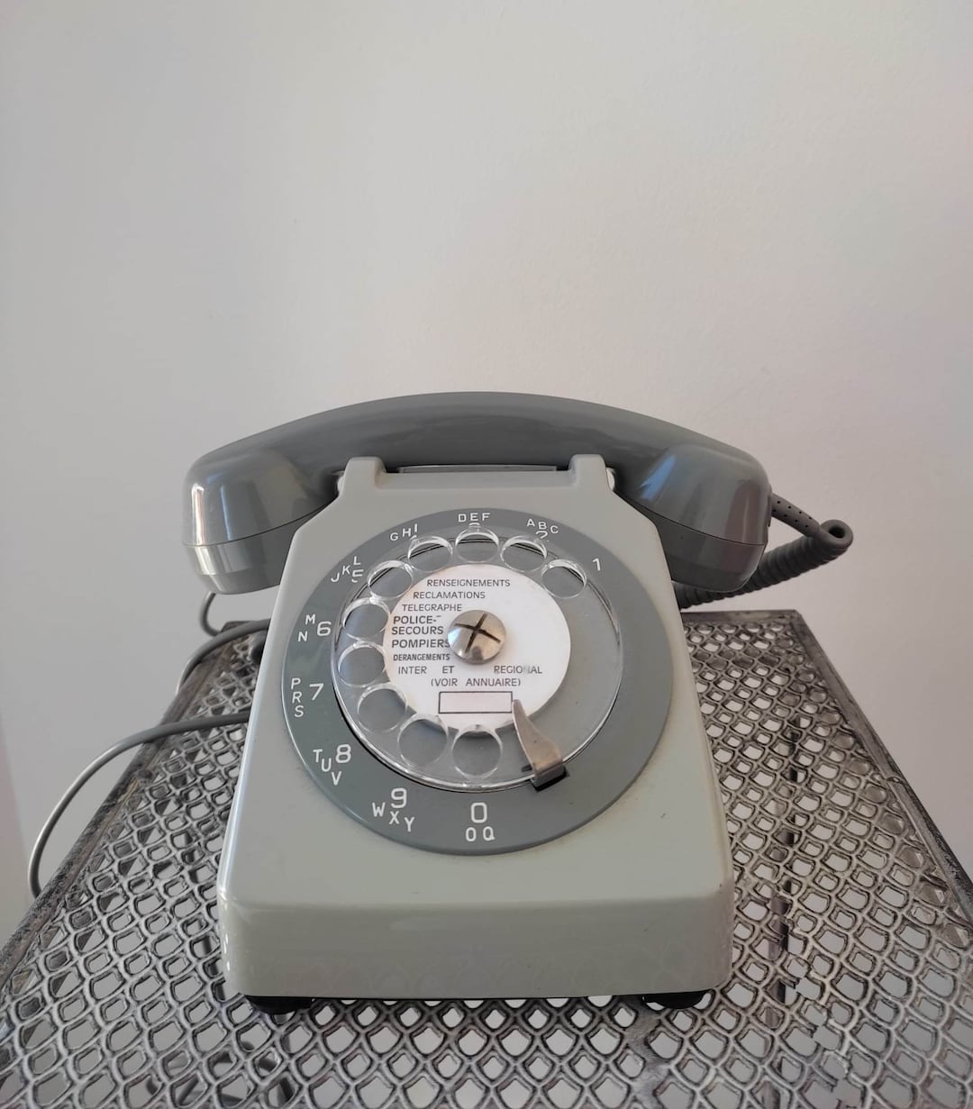 Ancien Téléphone à Cadran Vintage Gris Avec écouteur PTT - Etsy