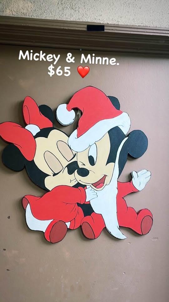 Elmo Cookie Monster, Super Mario, Encanto, Minnie Mouse Party Center ...