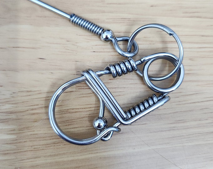 Minimalist Unique Wire Carabiner Keychain, Super Durable Keychain ...