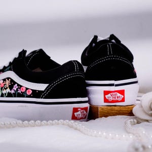 Embroidered Vans Old Skool, Custom Vans Embroidered Wildflowers, Vans ...