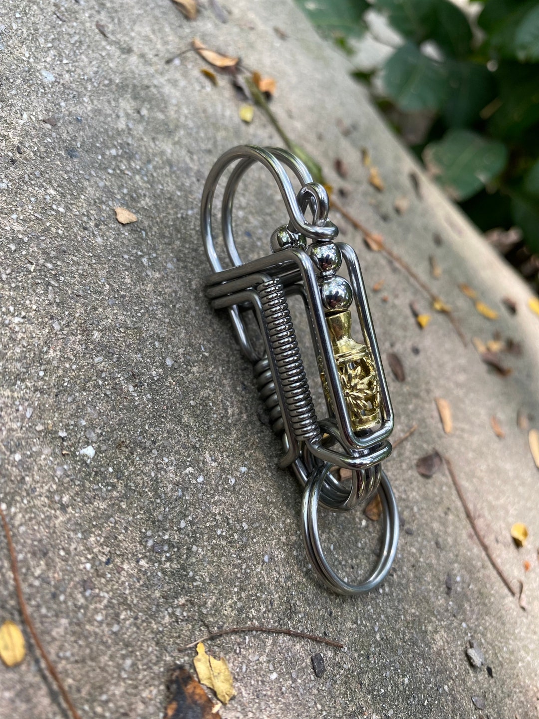 Wire Wrapped Carabiner Keychain With Flower Vase Charm, High Quality ...