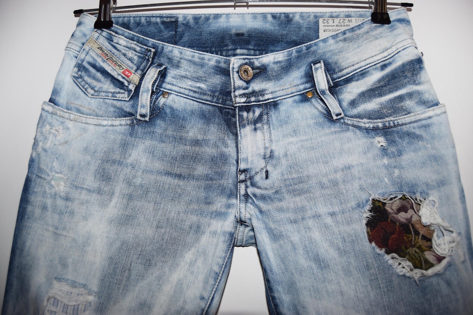 Diesel Matic Washed Distressed Slim-tapered Jeans Made in Italy Chic ...