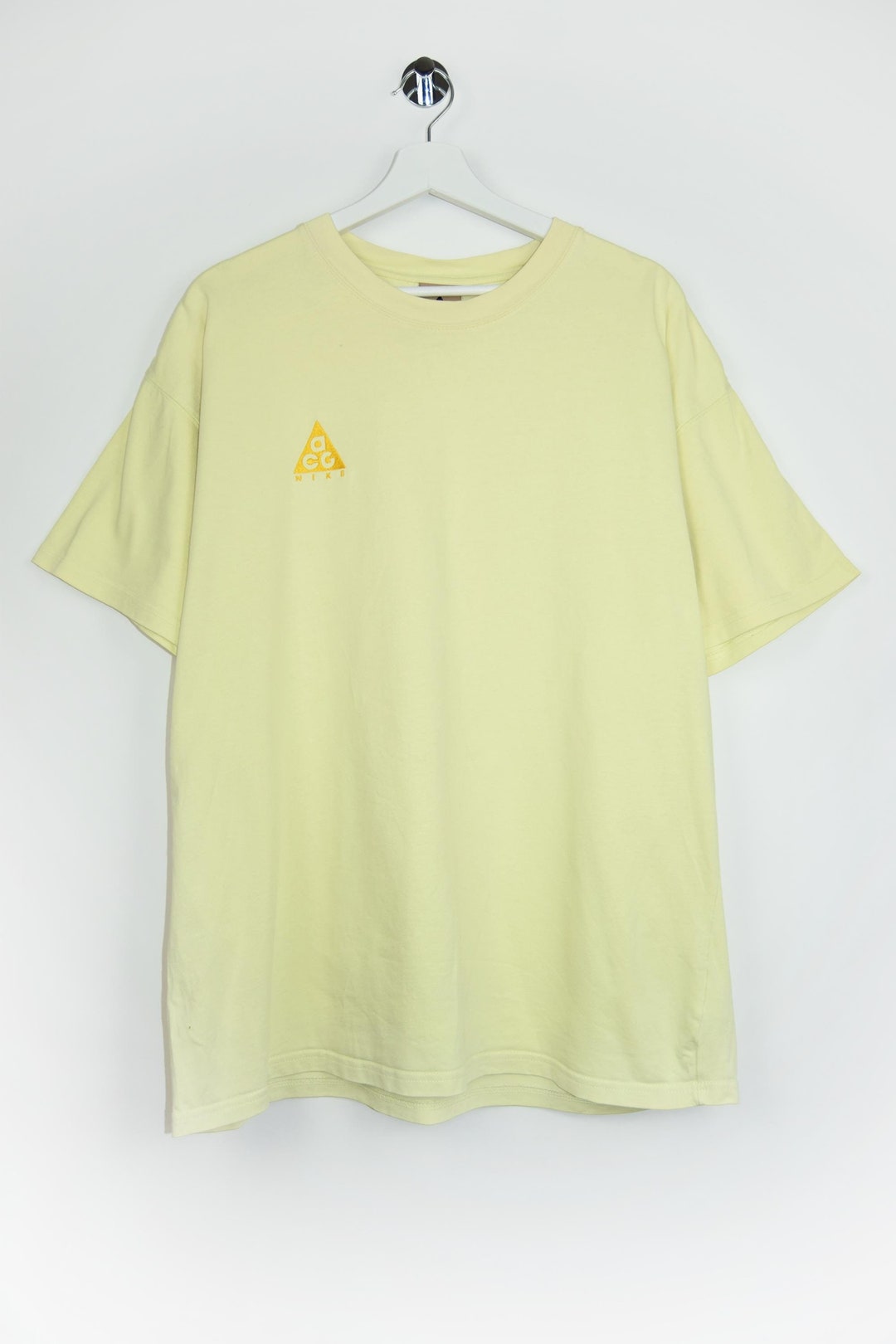 Nike ACG T-shirt, Yellow Crewneck Tee, Stylish Casual Wear, Outdoor ...
