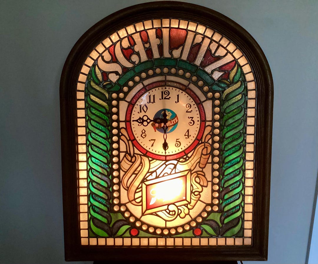 SCHLITZ Beer CLOCK Bar Sign, LIGHTED Stained Glass Look, Everbrite ...