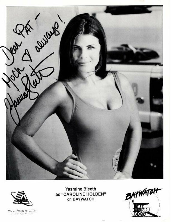 Yasmine Bleeth Poster Sold At Auction: Yasmine Bleeth Baywatch TV