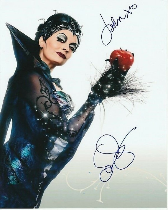 Queen Narissa Costume