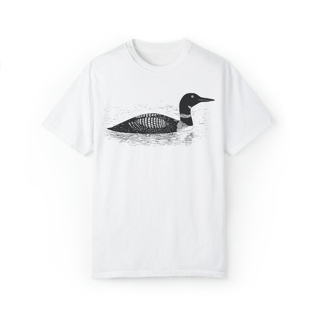 Common Loon Unisex Tee Shirt for Men and Women | Vintage Inspired Bird ...