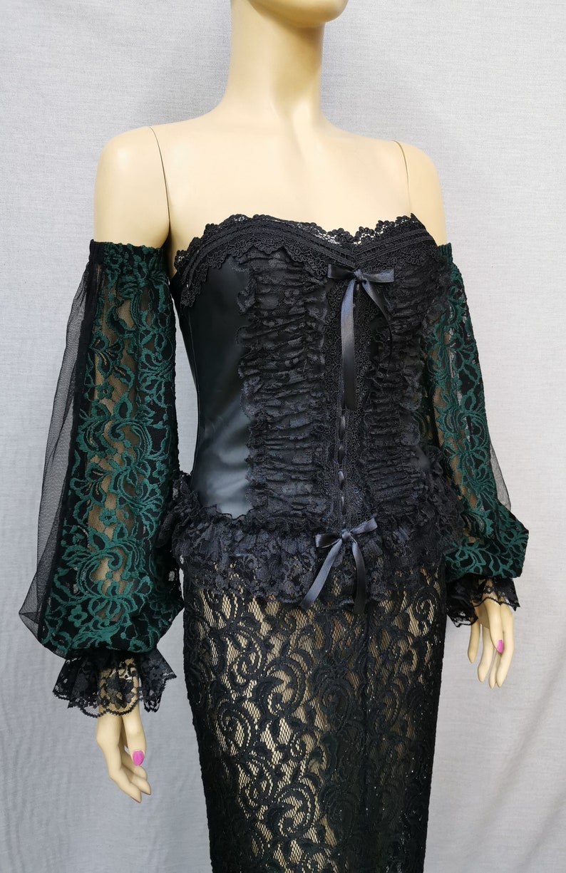 Victorian Lace Puffed Sleeves: Gothic Vampire Style for Open Dresses ...