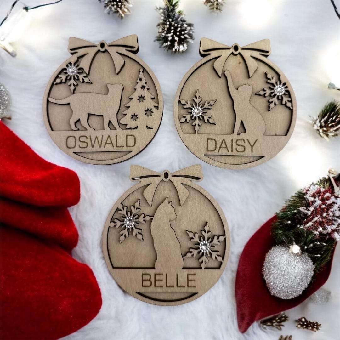 Christmas Cat Laser Engraved Bauble | Cat Christmas Gift | Personalised ...