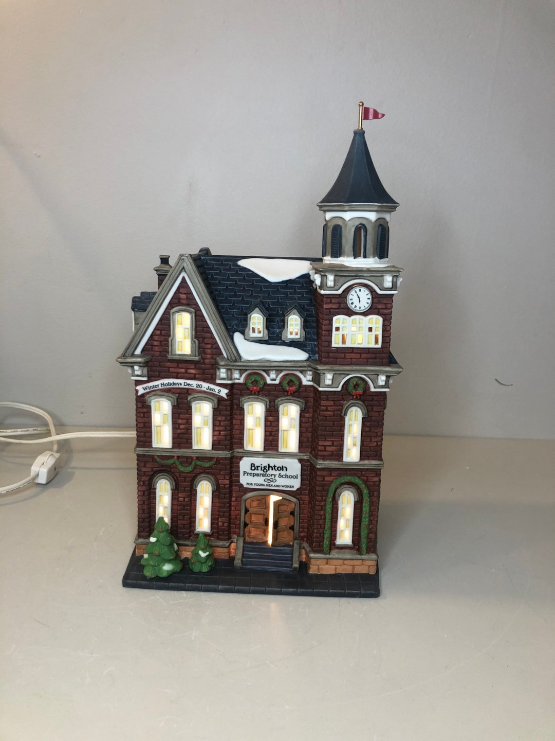 Dept 56: Brighton School -christmas in the City Series ; Department 56 ...