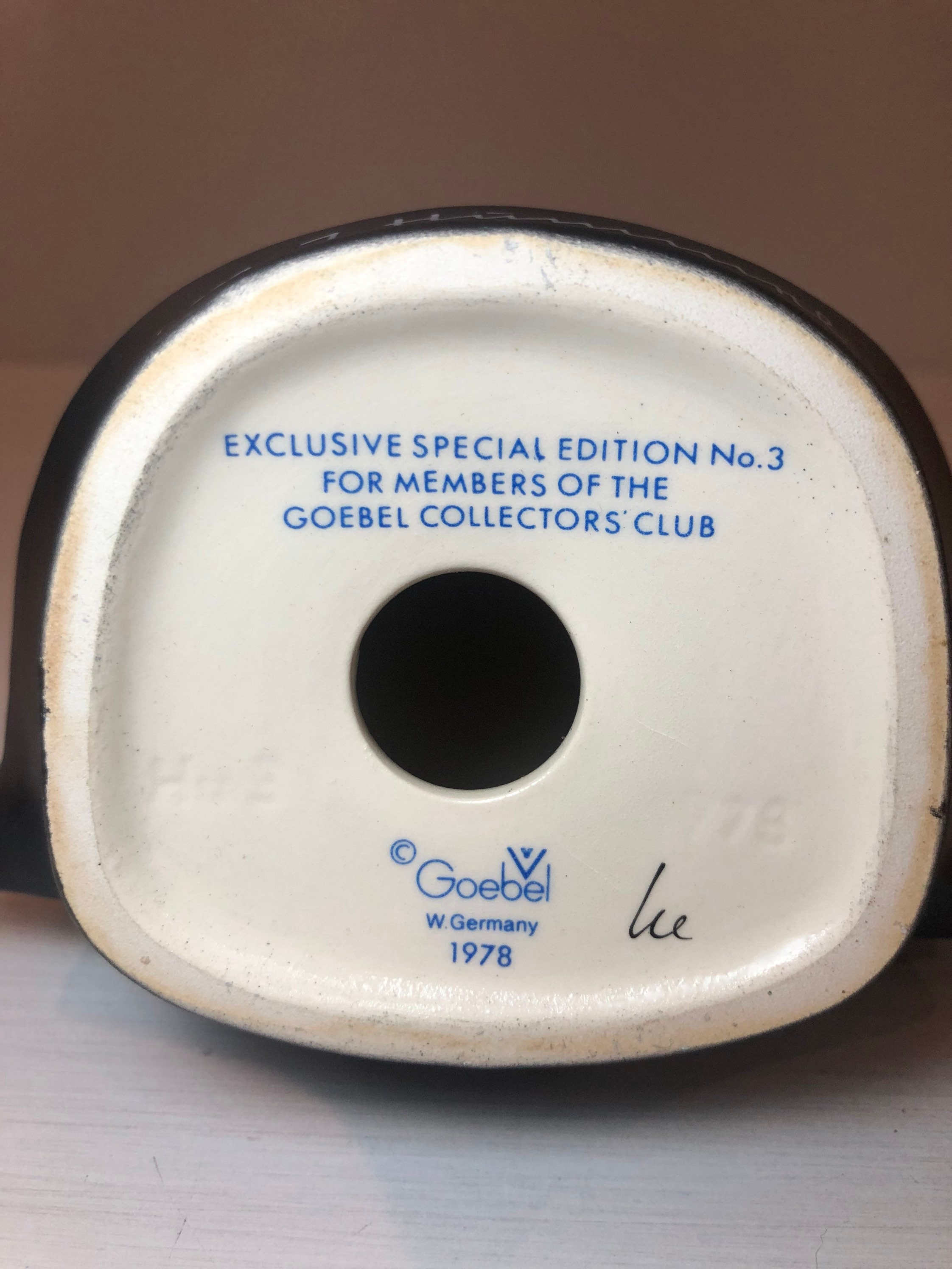 1978 Vintage Goebel Hummel Figurine Sister M.I. Hummel Bust - Etsy