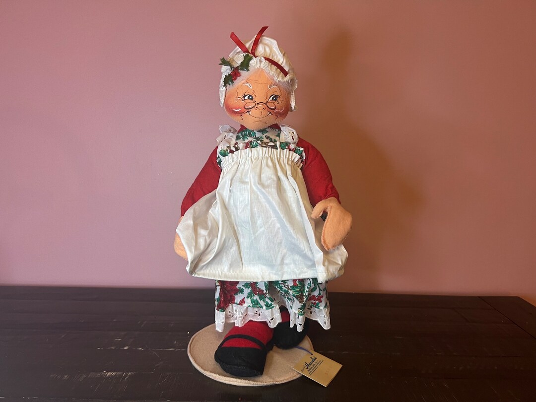 Vintage Annalee Dolls - 18 Inch Mrs. Claus With Lace Apron; Cute ...