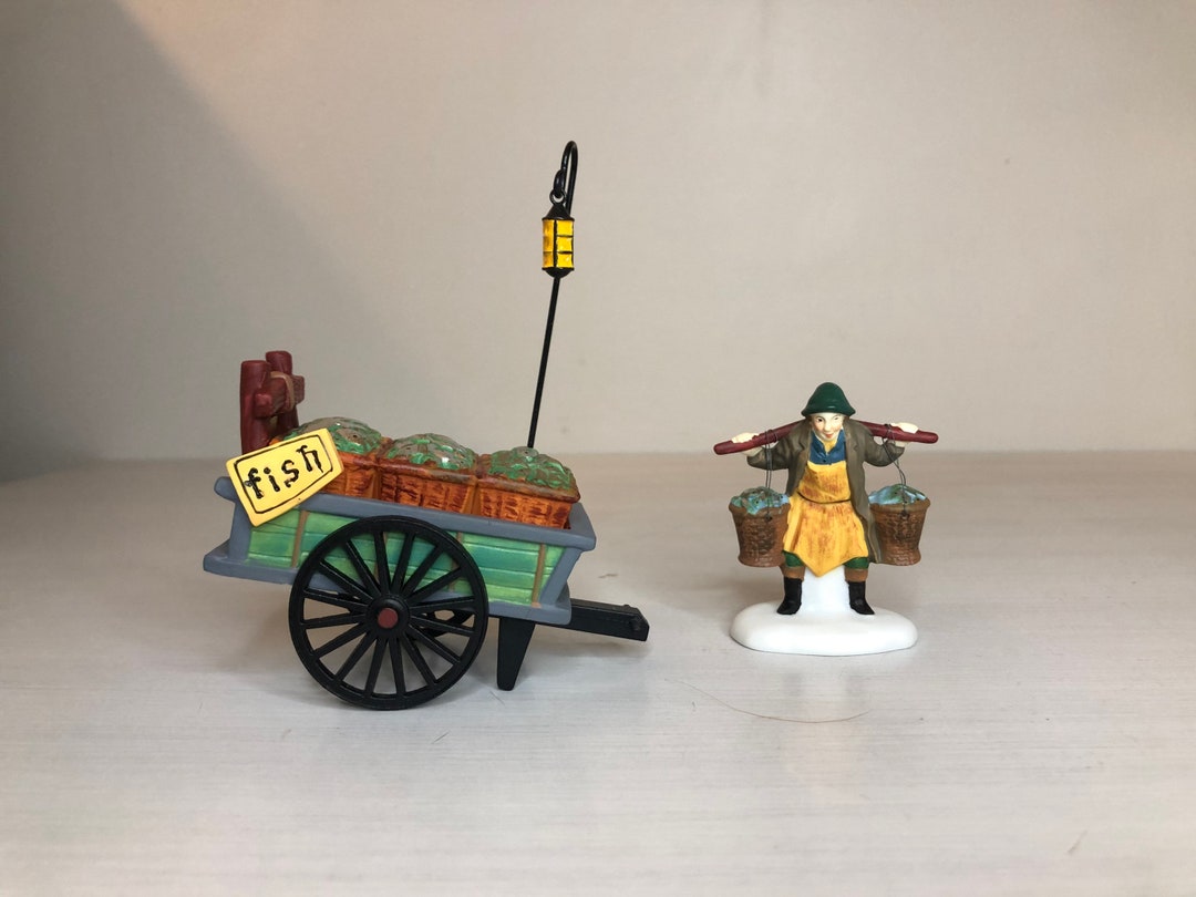 Dept 56: Chelsea Market Fish Monger & Cart - Dickens' Village ...