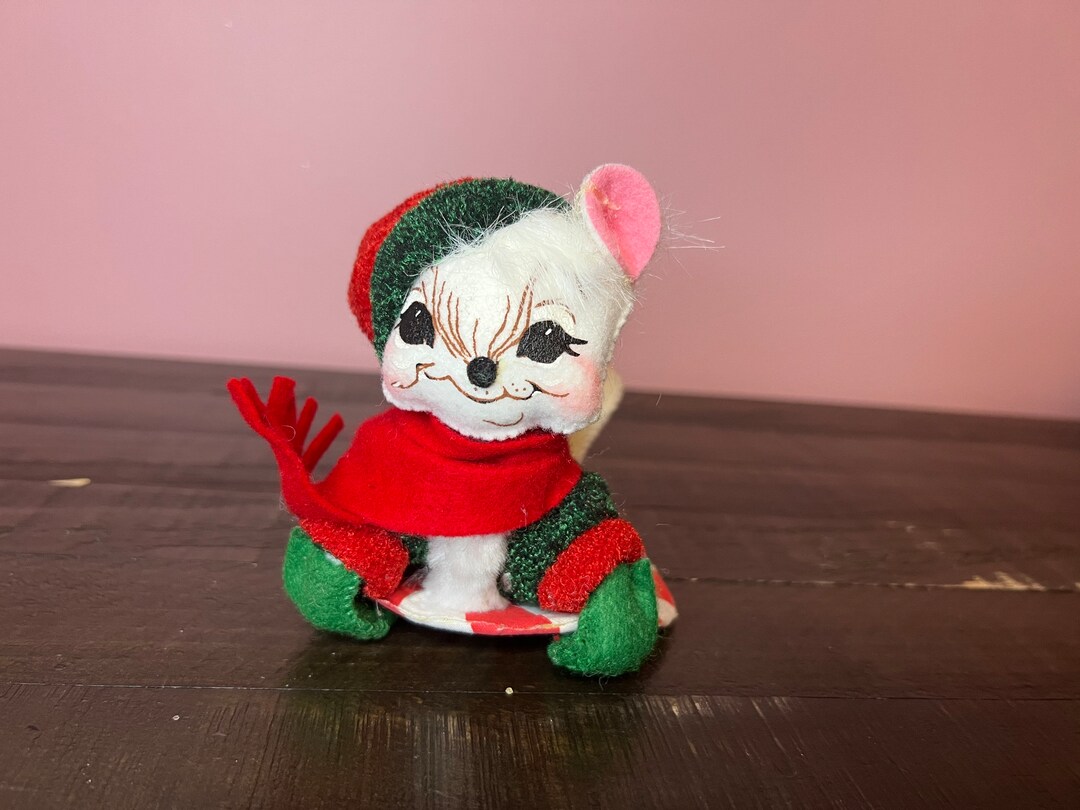 Annalee Dolls - Christmas Mouse on Peppermint Sled : Cute Christmas ...