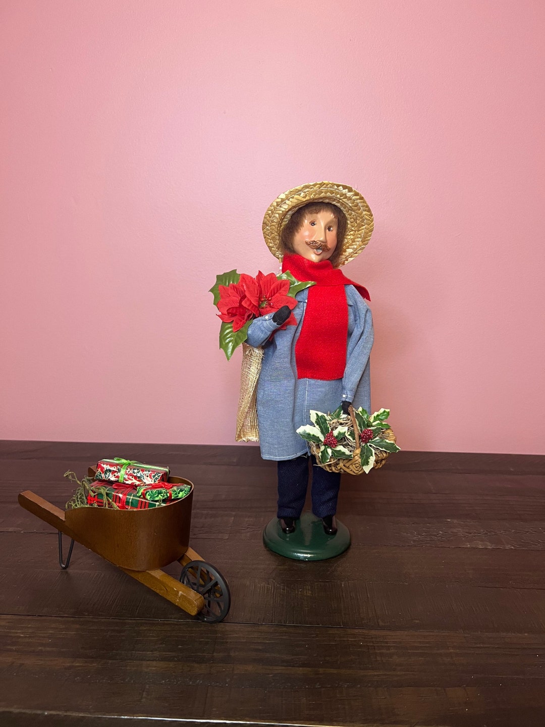 1997 Vintage Byers Choice Caroler - Gardener With Wheelbarrow- Vintage ...