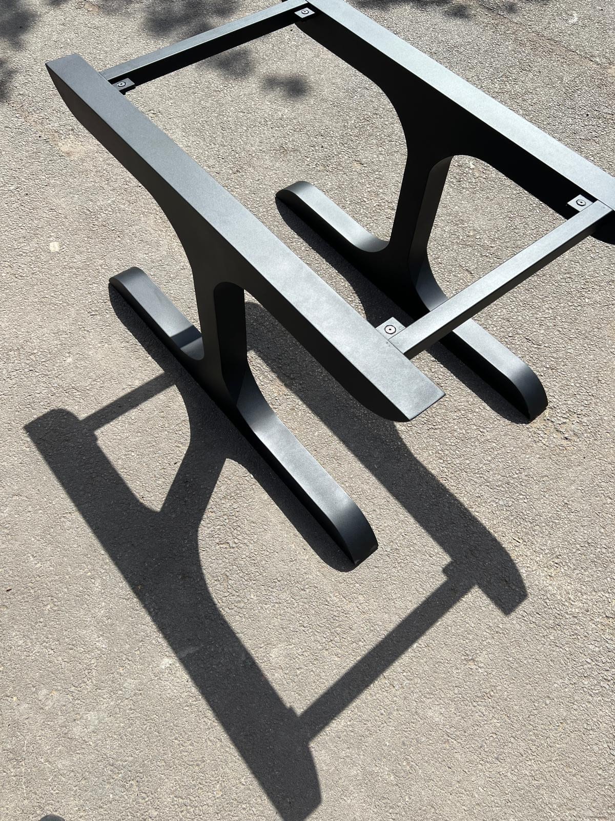 Black T Shape Steel Table Legs, Metal Table Legs, Modern Design Table ...