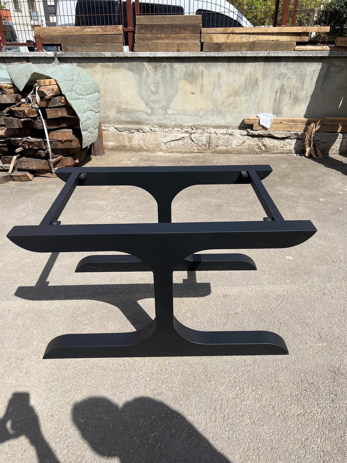 Black T Shape Steel Table Legs, Metal Table Legs, Modern Design Table ...