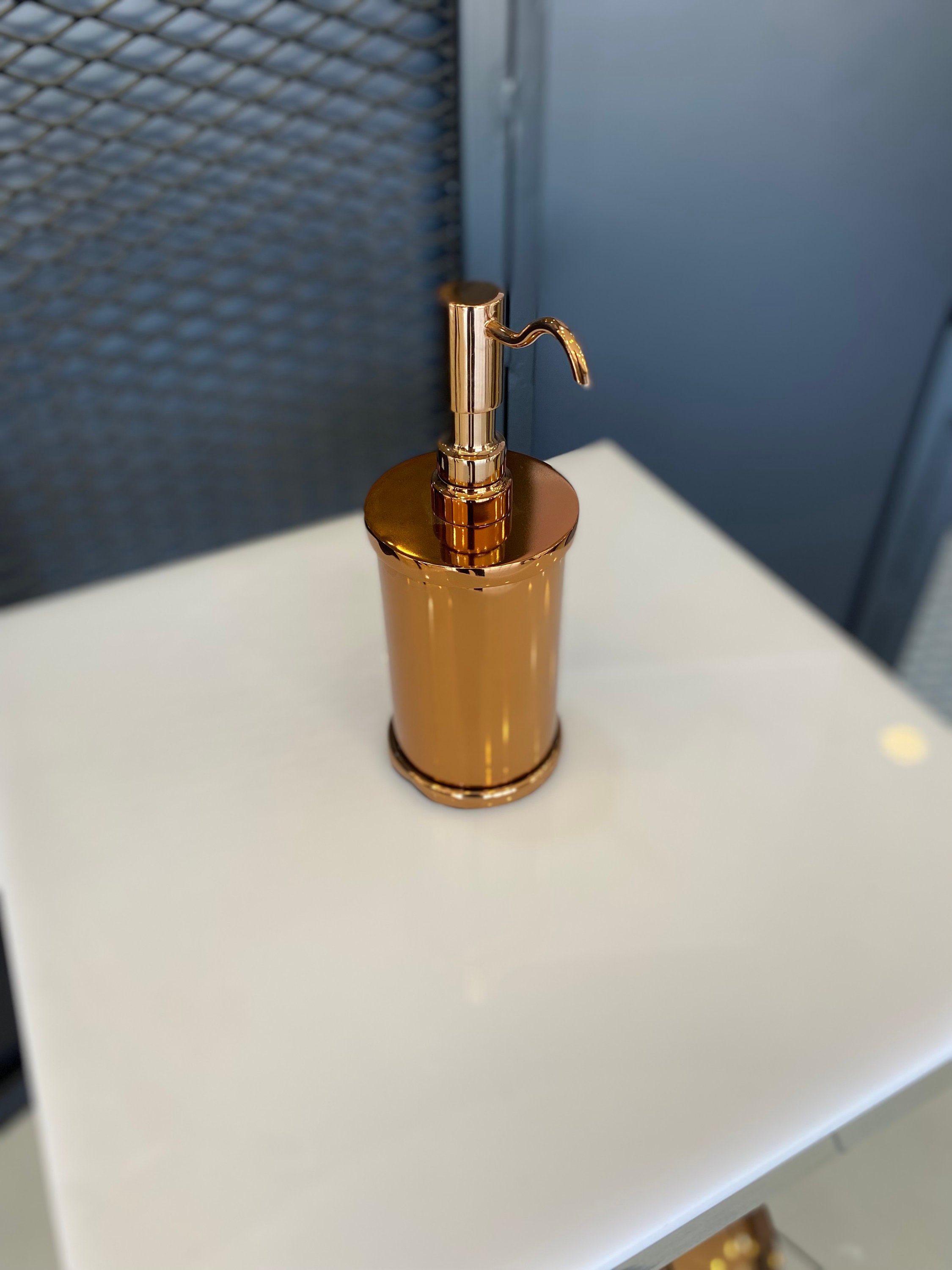 Solid Brass Soap Dispenser, Gold Plated Luxury Soap Dispenser Albrifin ...