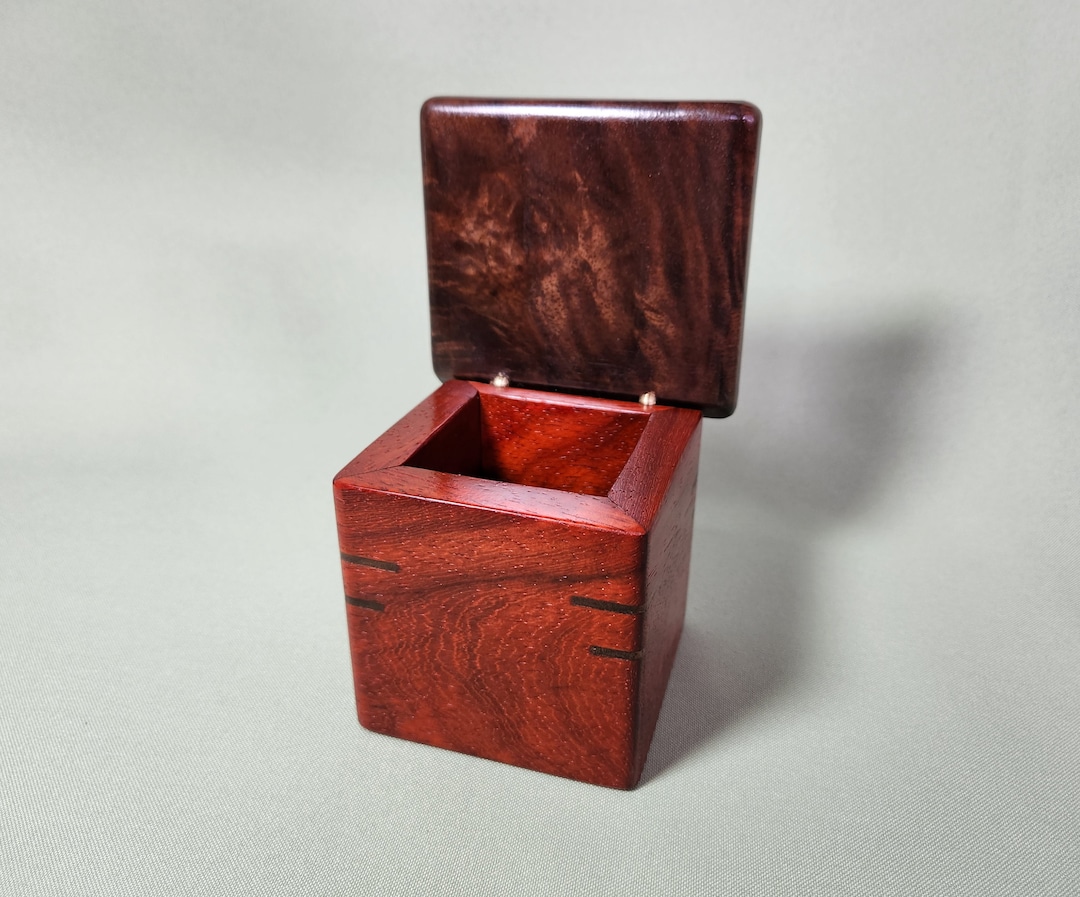 Walnut and Padauk Box With Hinged Lid - Etsy