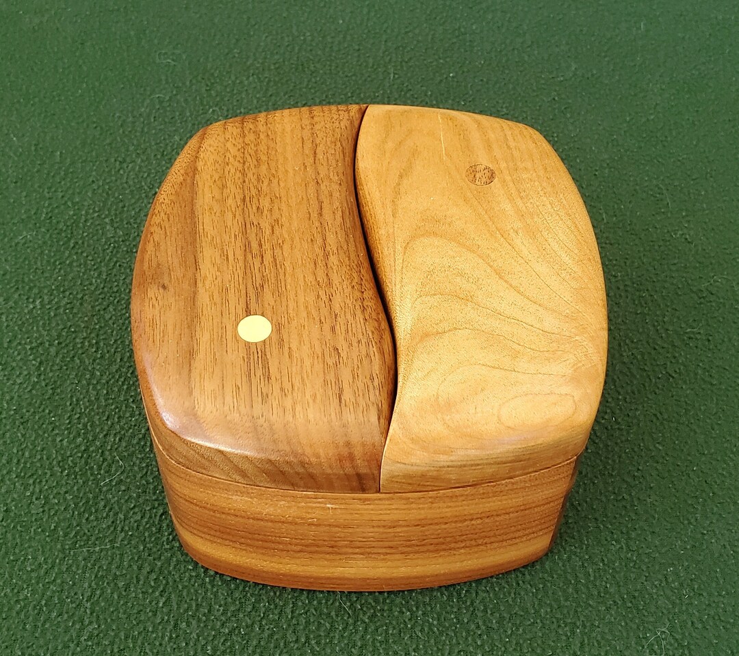 Ying and Yang Maple and Walnut Box With Swinging Lids - Etsy