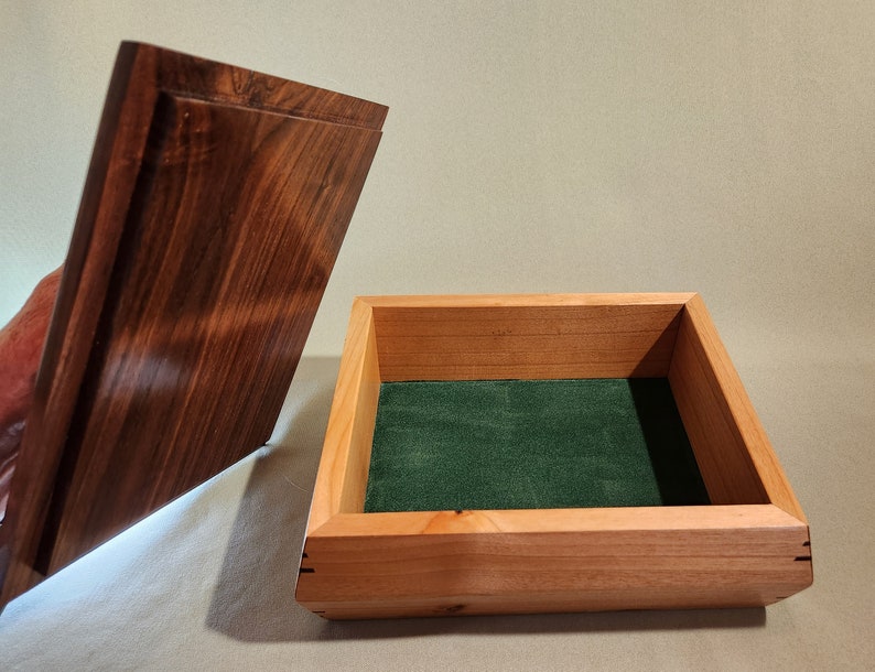 Walnut Alder With Turquoise Inlay Box - Etsy
