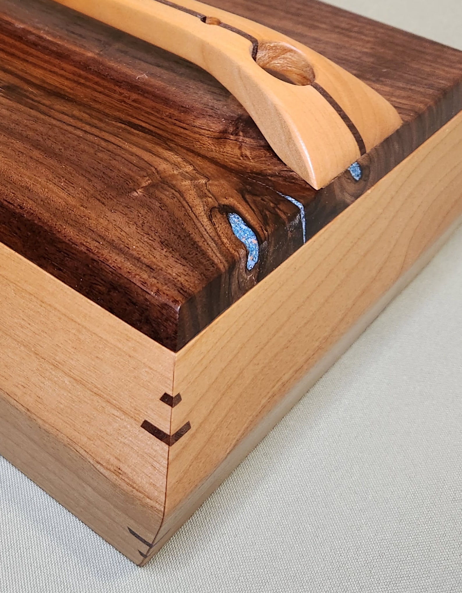 Walnut Alder With Turquoise Inlay Box - Etsy