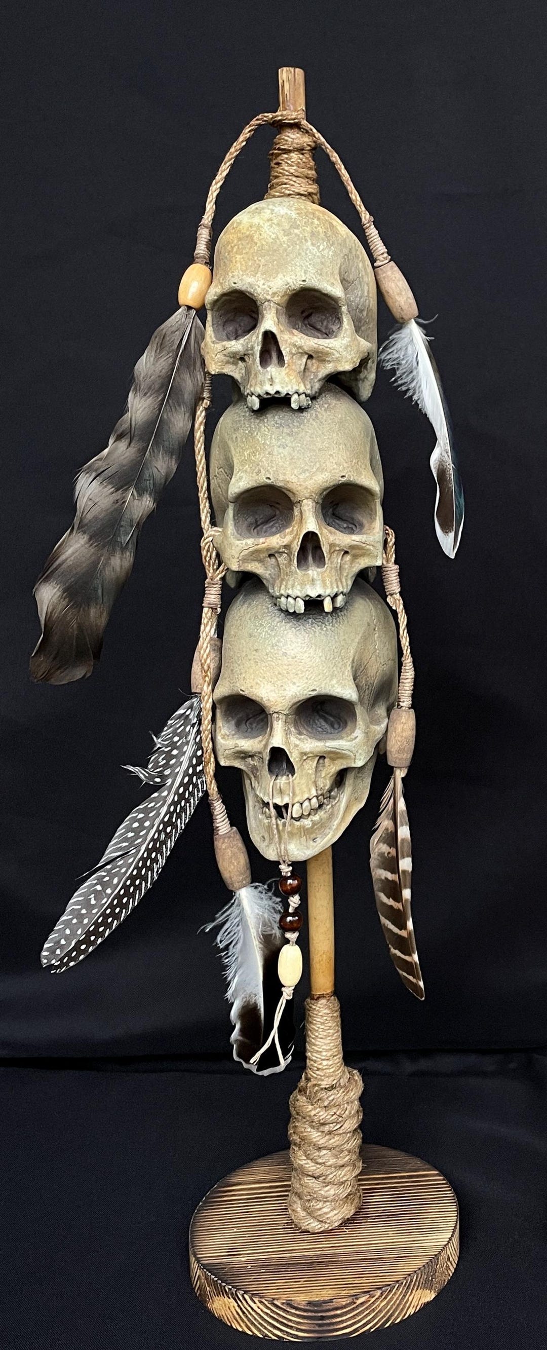 Headhunter Trophy Replica – 1/2 Scale Stacked Skulls Display - Etsy