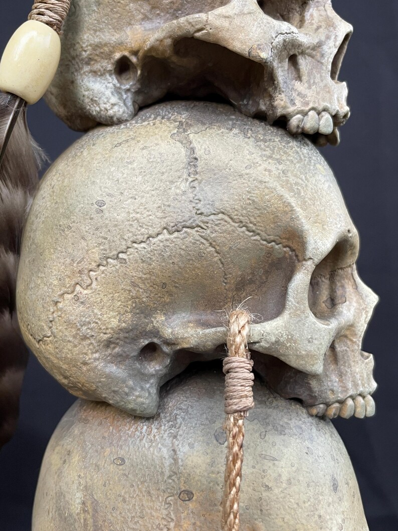 Headhunter Trophy Replica – 1/2 Scale Stacked Skulls Display - Etsy