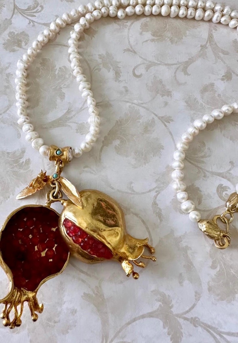 Pomegranate and Pearl Statement Necklace - Etsy