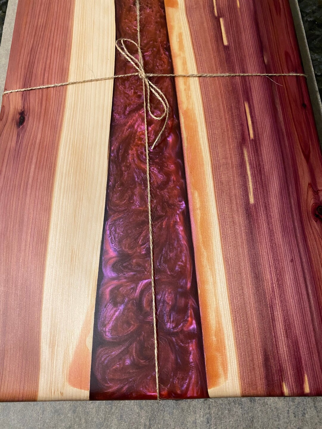 Christmas Theme Aromatic Cedar Wood and Dragons Breath Colored Liquid ...