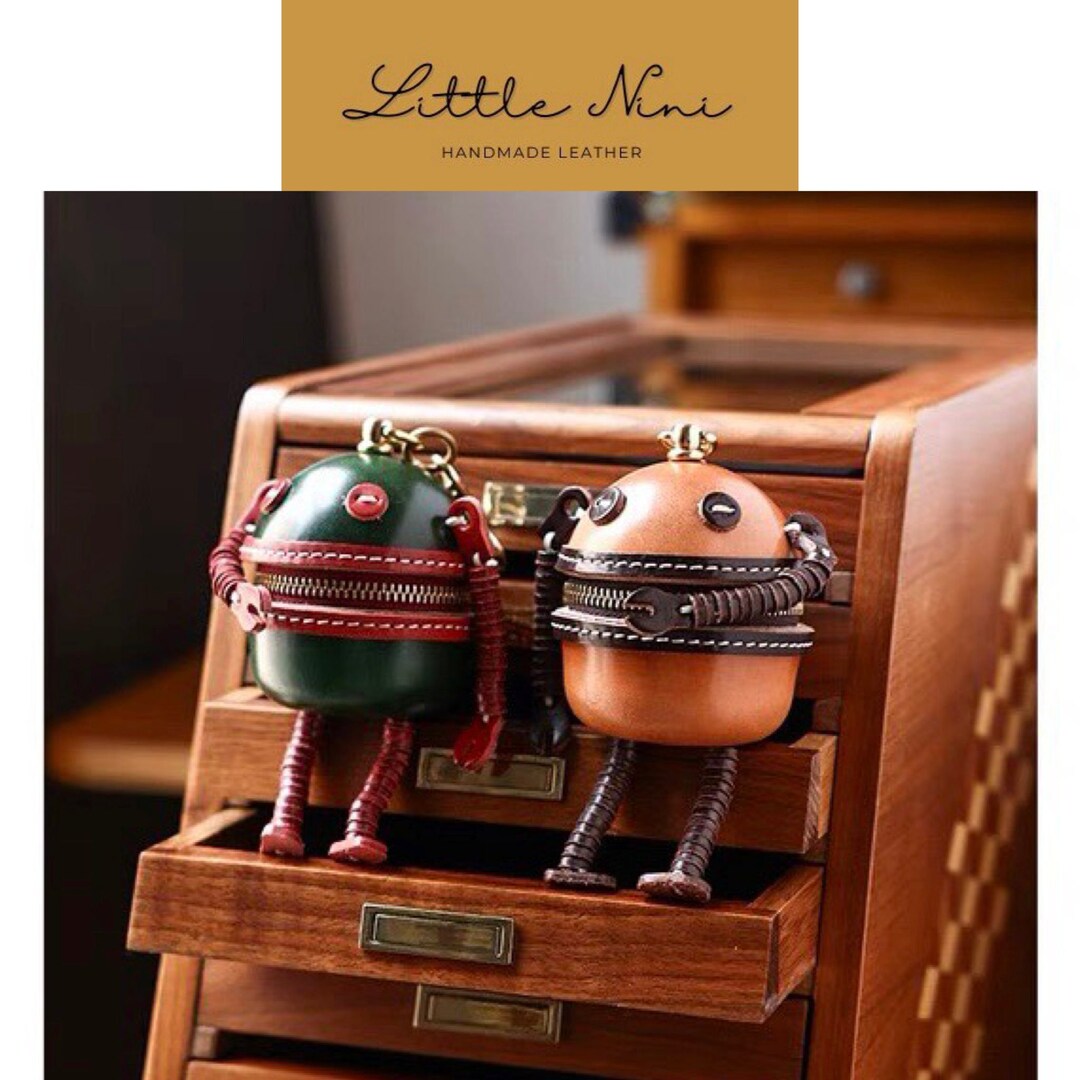 Handcrafted Leather Robot Key and Coin Wallet - Retro Style, Color ...