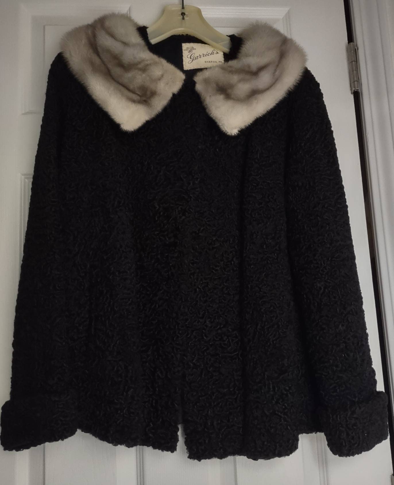 Vintage Women Coat With Mink Collar Garricks Furriers Sharon - Etsy